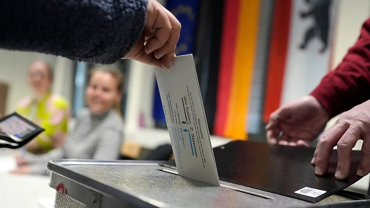 Германия привика руския посланик заради намеса в изборите
